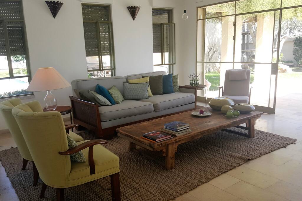 Private Villa in Beit-Yitzchak - Villas for Rent in Beit Yitzhak-Sha'ar ...
