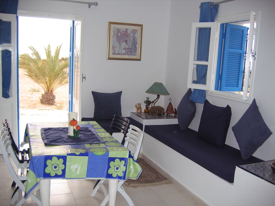Maison au bord de la mer à Djerba - Houses for Rent in Djerba Ajim