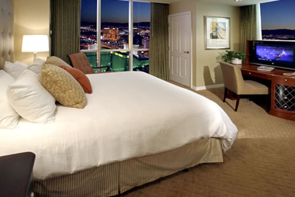 MGM Signature Penthouse 1BR/2BA Ste - Apartments for Rent in Las Vegas