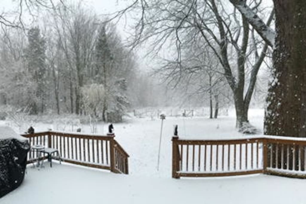 White House in Glenn, Michigan - Houses for Rent in South Haven