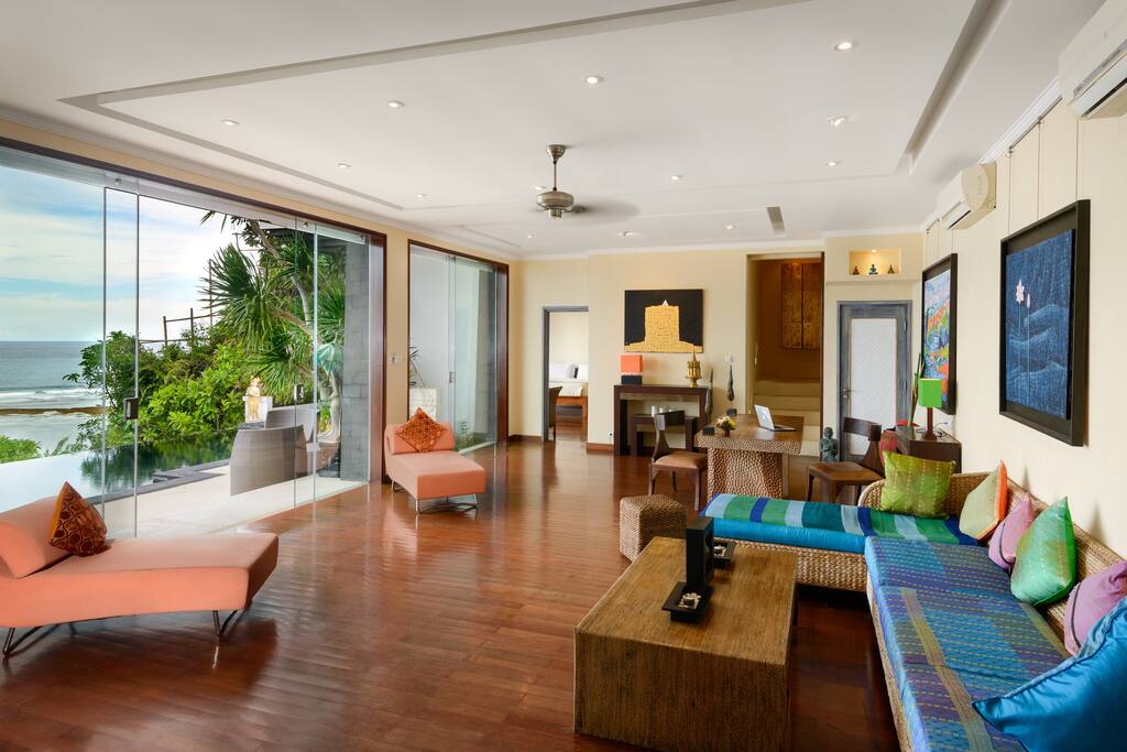 Beachfront villa with Amazing view - Villas for Rent in Kuta