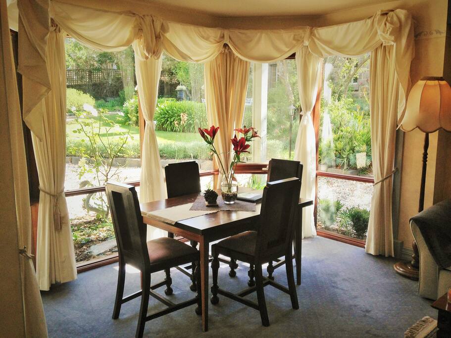 Bindley House B&B Cottages - Bed & Breakfasts for Rent in Kilmore ...