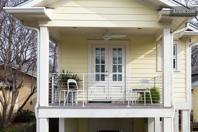 Gallery House Studio Apartment in Austin