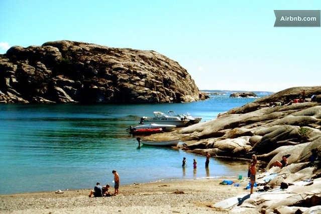 Cozy log house with kayaks in Tanum Municipality