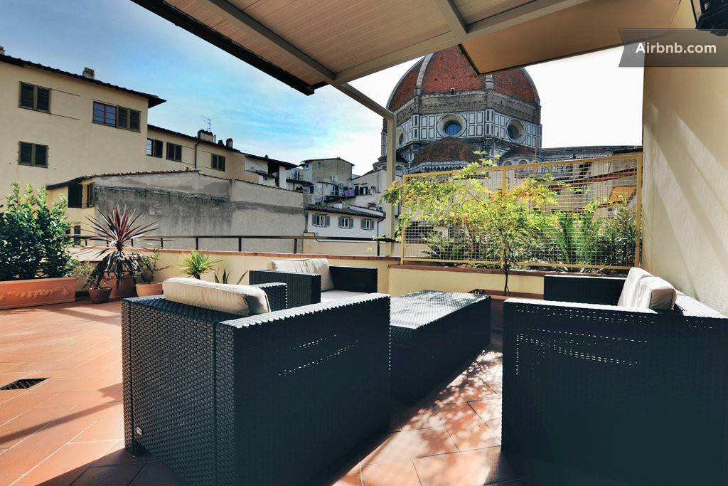 Spectacular private terrace Duomo in Florence