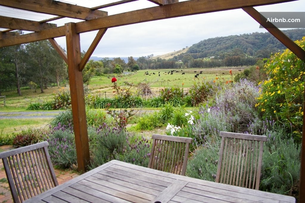 Back Forest Retreat Sunset Cottage in Back Forest