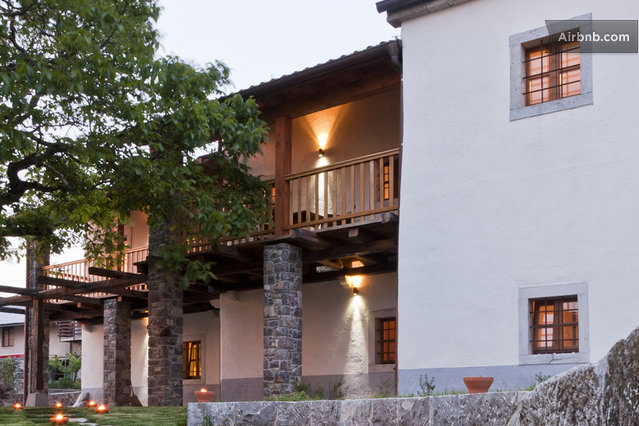 ana pravca, Karst holiday home in Divača